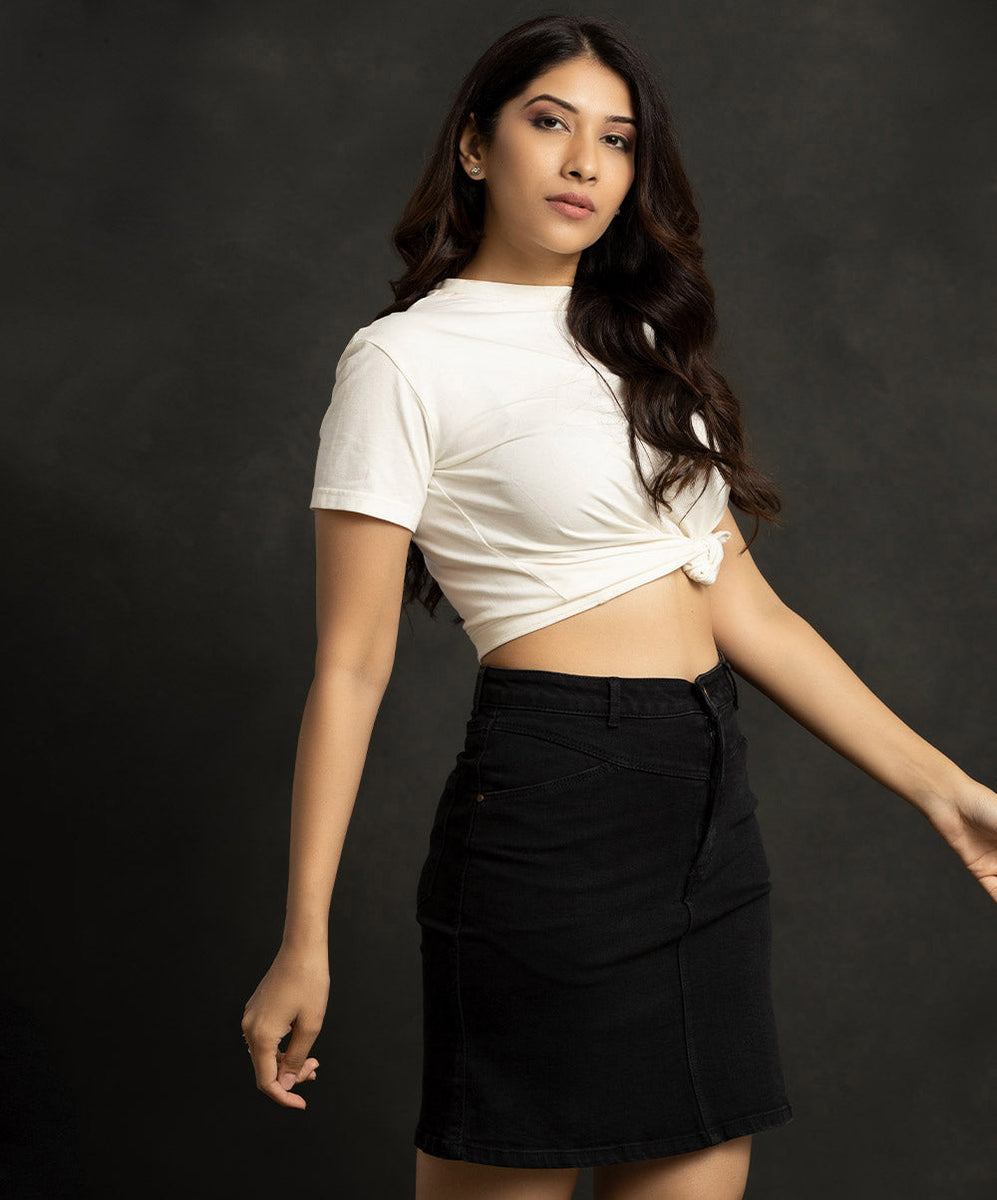 Black Straight Denim Skirt – GLOBAL ZIGZAG